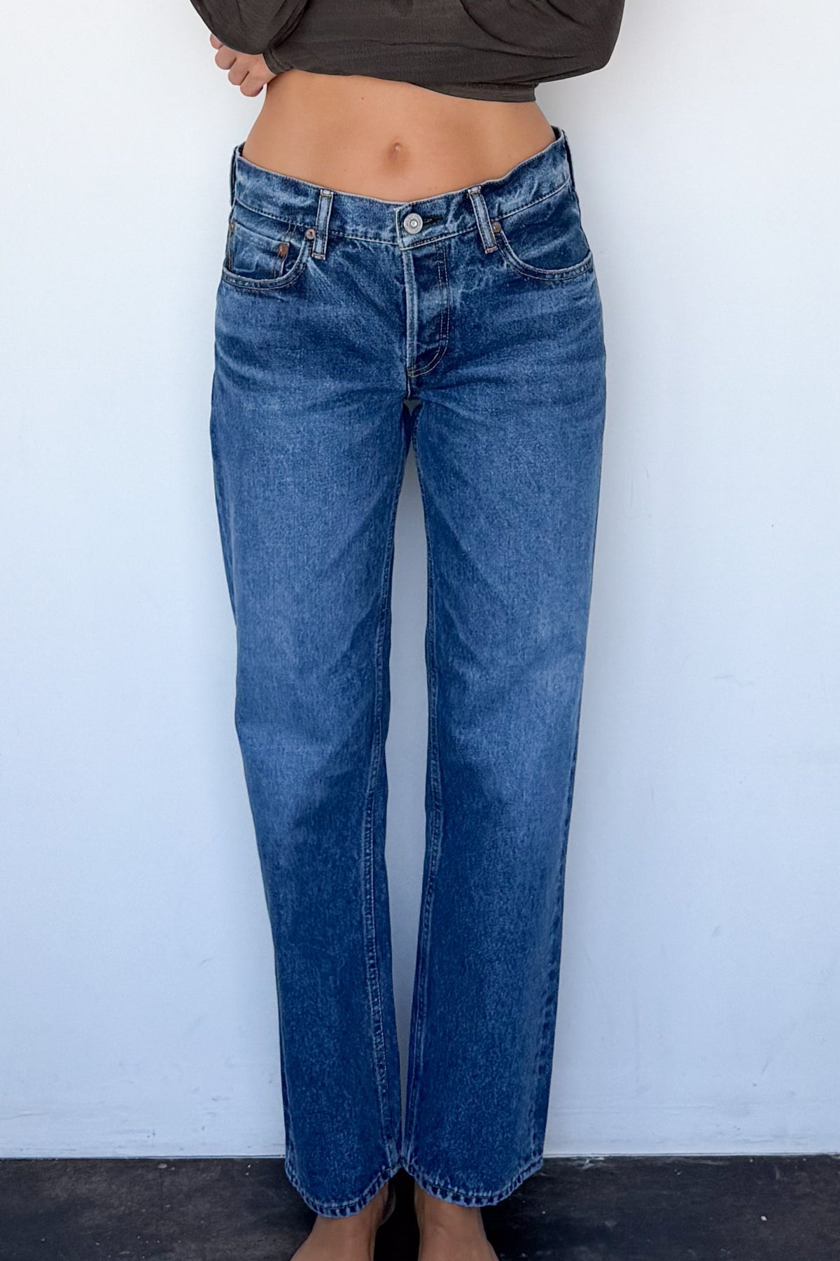Philadelphia Low Straight Jean – SUNROOM
