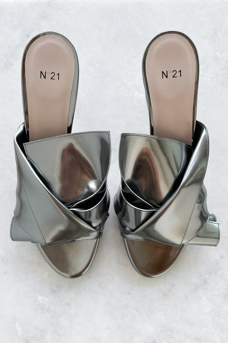 Metallic Bow Kitten Heel – SUNROOM