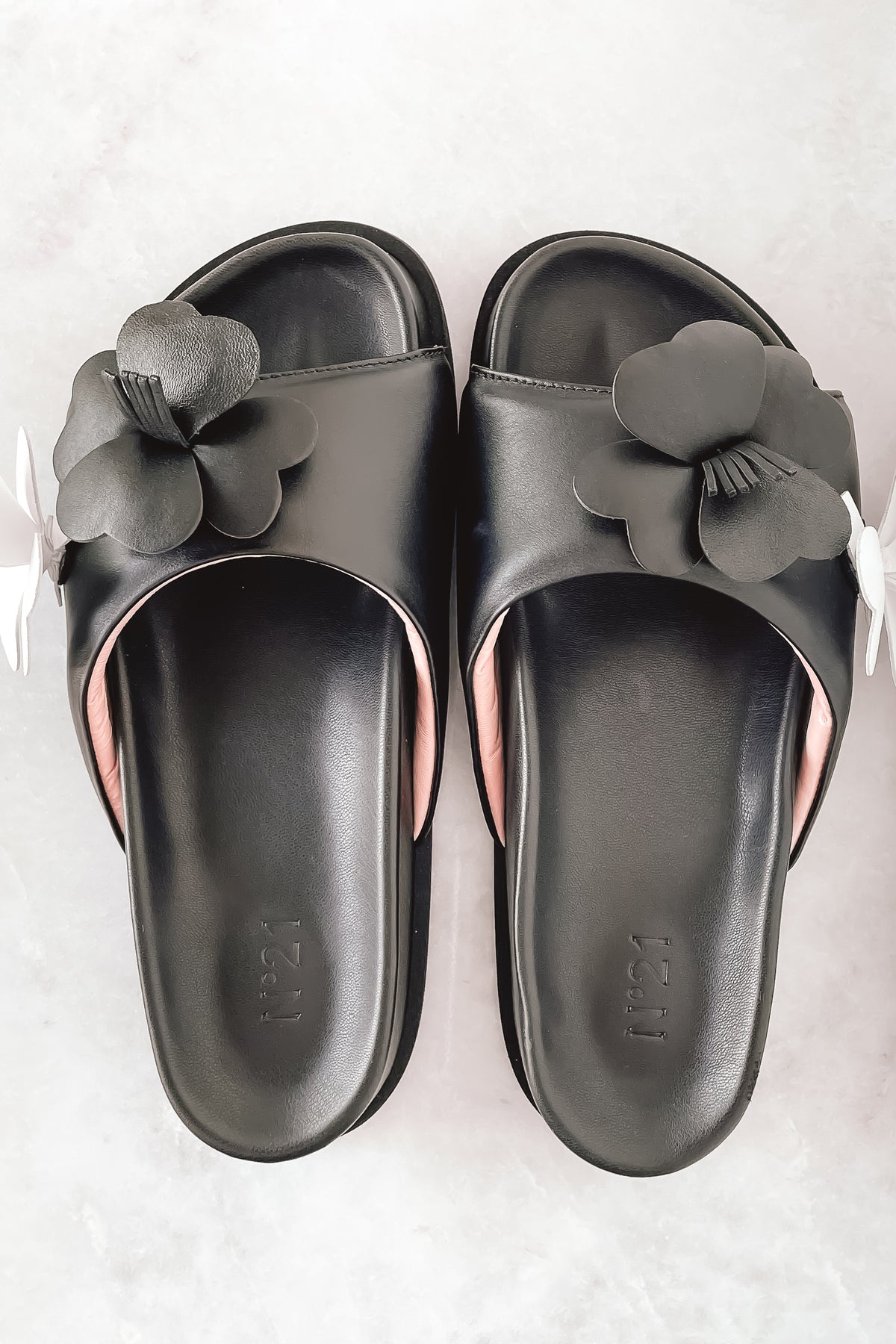 Clover Slides | SUNROOM