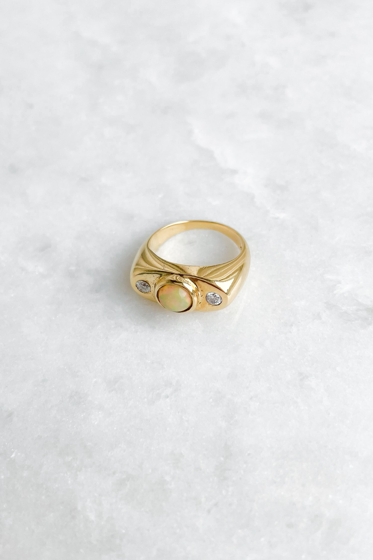 Opal Augusta Ring – SUNROOM